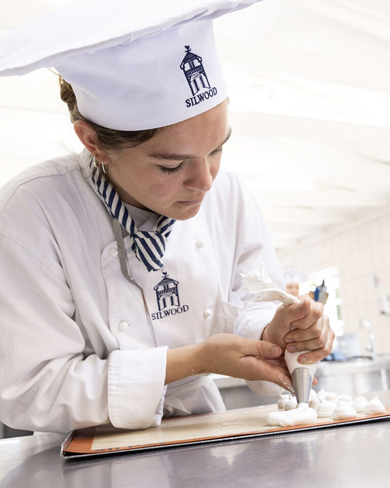 1 Year Commis Chef Apprenticeship Course | Silwood